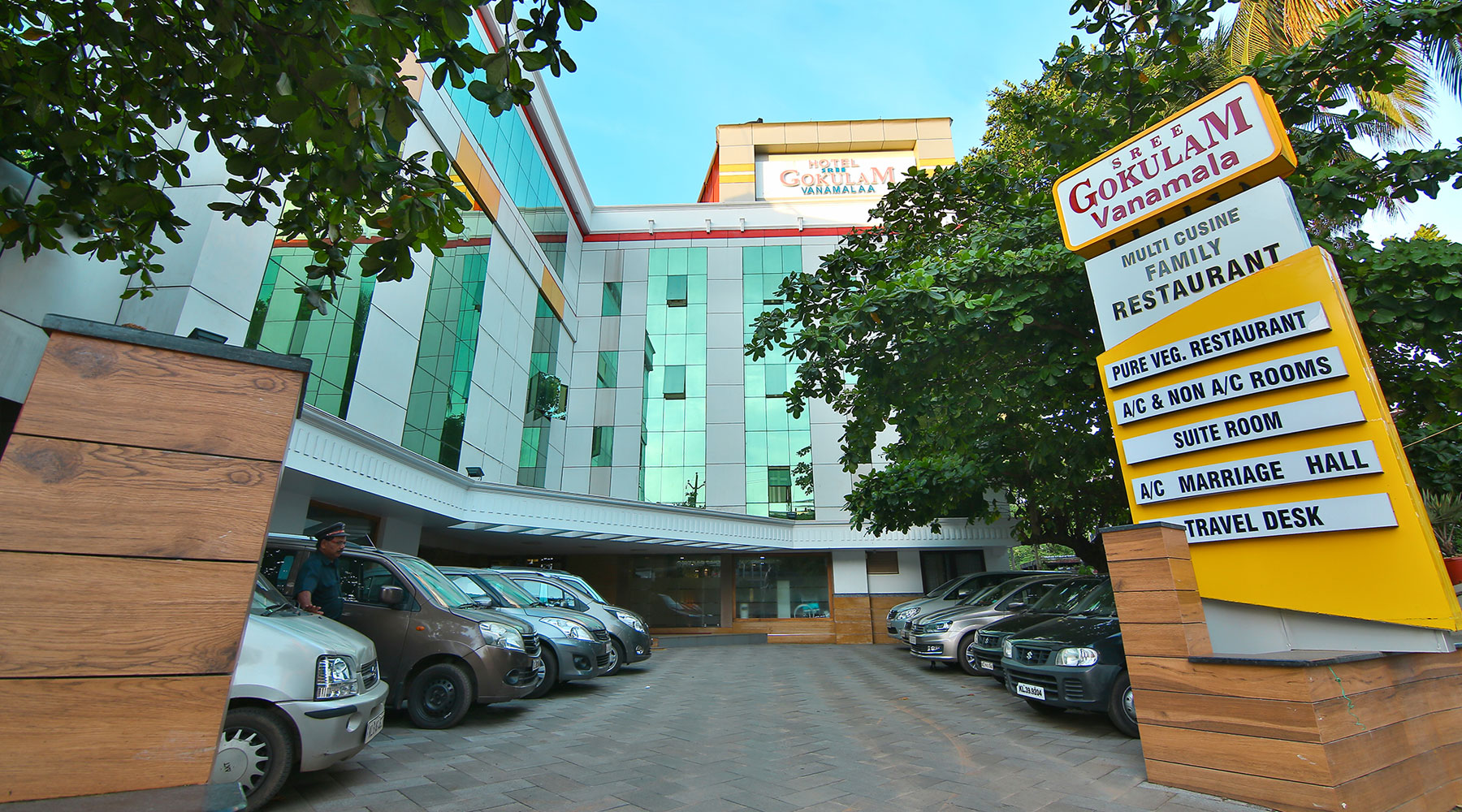 Hotel In Guruvayur | Hotel Sree Gokulam Vanamala | Rooms in Guruvayur